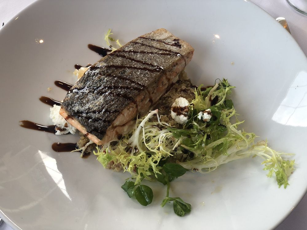 EDGEWATER MANOR RESTAURANT - Updated November 2024 - 40 Photos & 23 ...