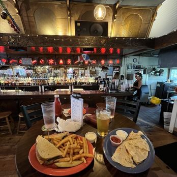 ARMADILLO RANCH - Updated January 2025 - 74 Photos & 79 Reviews - 962 ...