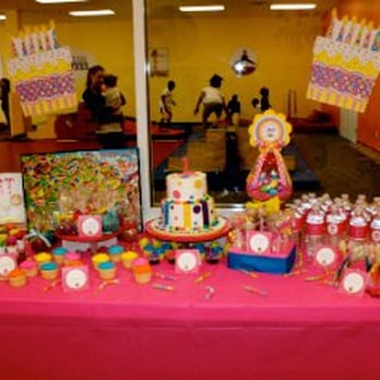 CHLOE COOK EVENTS - Updated December 2025 - 15 Photos - Houston, Texas ...