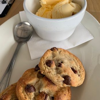 THE CHASSEUR - Updated January 2025 - 223 Photos & 215 Reviews - 3328 ...