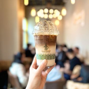 DELAH COFFEE - Updated November 2024 - 538 Photos & 262 Reviews - 420 W ...