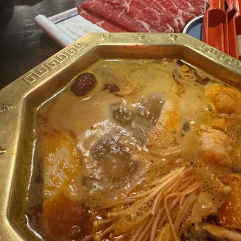 HOT POT 9 - Updated January 2025 - 369 Photos & 58 Reviews - 241 ...
