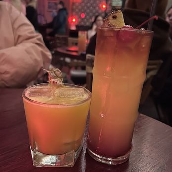 SOL LIQUOR LOUNGE - Updated October 2025 - 172 Photos & 419 Reviews ...