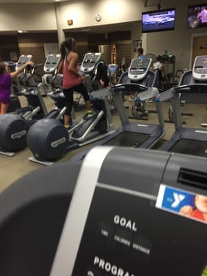 EARLYWINE PARK YMCA - 16 Reviews - 11801 S May Ave, Oklahoma City, OK ...