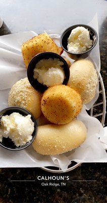 CALHOUN’S - 165 Photos & 89 Reviews - Southern - 100 Melton Lake ...