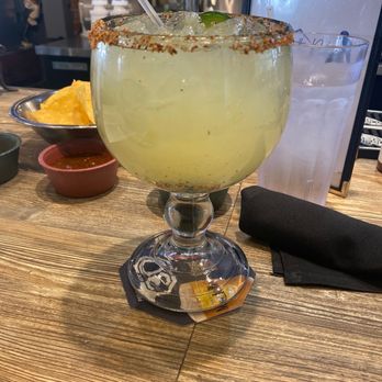 SALSA ON THE ROCK FRESH MEXICAN GRILL - Updated July 2025 - 129 Photos ...