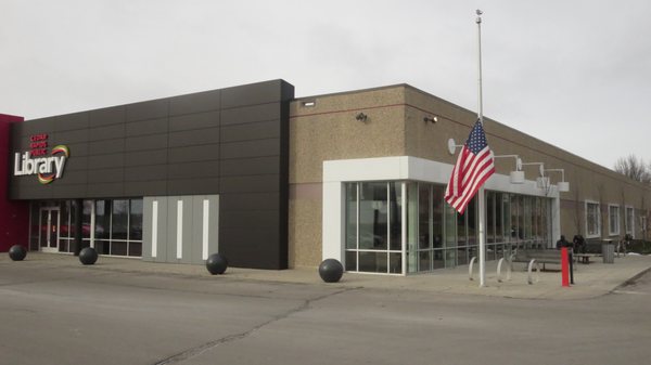 CEDAR RAPIDS PUBLIC LIBRARY - LADD LIBRARY - Updated January 2026 - 11 ...