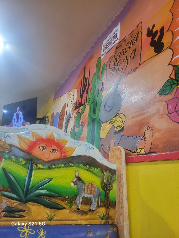 EL POLLO FELIZ - Updated January 2026 - 11 Photos - 1616 Crowslanding ...