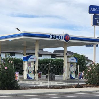 ARCO - Updated August 2025 - 10 Photos - 2219 Lander Ave, Turlock ...