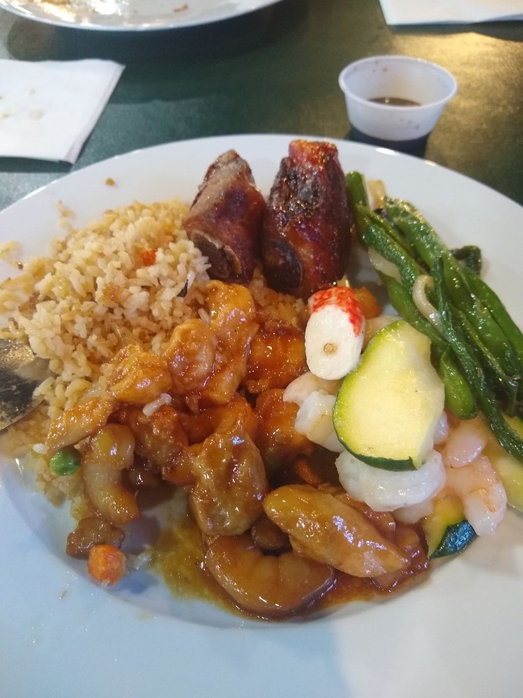 FU LAI CHINA BUFFET - 10 Photos & 20 Reviews - 6516 N Mesa St, El Paso ...