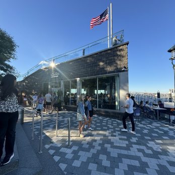 REELHOUSE OYSTER BAR - Updated October 2025 - 81 Photos & 42 Reviews ...