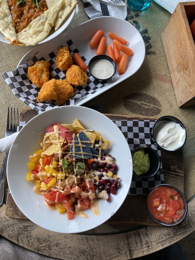 SORSO LOUNGE - 53 Photos & 39 Reviews - 800 Yankee Valley Boulevard ...