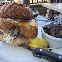 LURE FISH HOUSE - Updated March 2025 - 521 Photos & 261 Reviews - 1101 ...