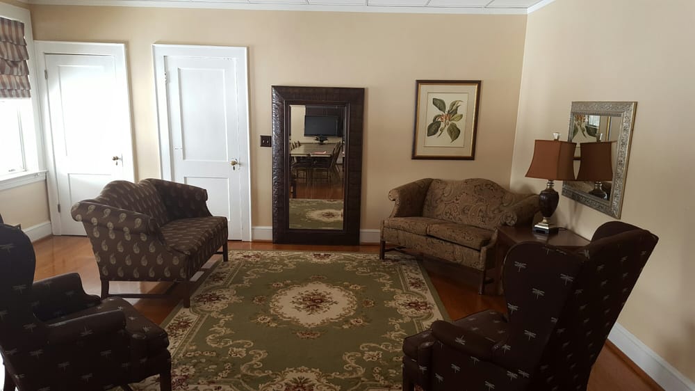 VINTON WAR MEMORIAL - Updated October 2025 - 814 E Washington Ave ...