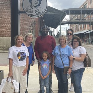 FANNIE LOU’S - 11 Photos & 12 Reviews - 500 Tennessee St, Memphis ...