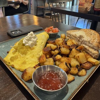 FIRST WATCH - Updated December 2025 - 115 Photos & 45 Reviews - 2943 N ...