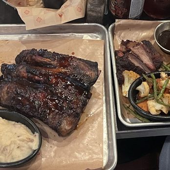LUCILLE’S SMOKEHOUSE BAR-B-QUE - Updated March 2025 - 2491 Photos ...
