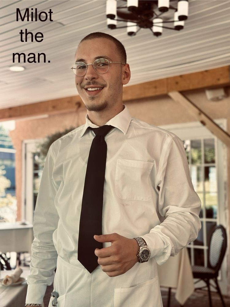 RED FOX RESTAURANT & BAR - Updated September 2025 - 490 Photos & 362 ...