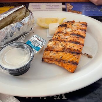 THE SWITZERLAND INN - Updated March 2025 - 83 Photos & 150 Reviews ...