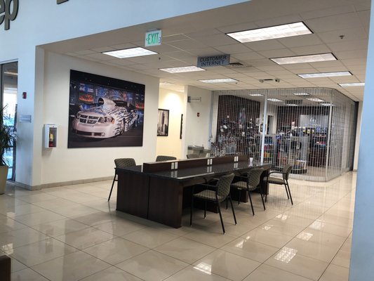 LARRY H. MILLER CHRYSLER JEEP DODGE RAM ALBUQUERQUE - Updated December ...