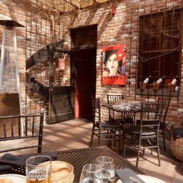 MOMPOU TAPAS BAR & RESTAURANT - Updated October 2025 - 631 Photos & 540 ...