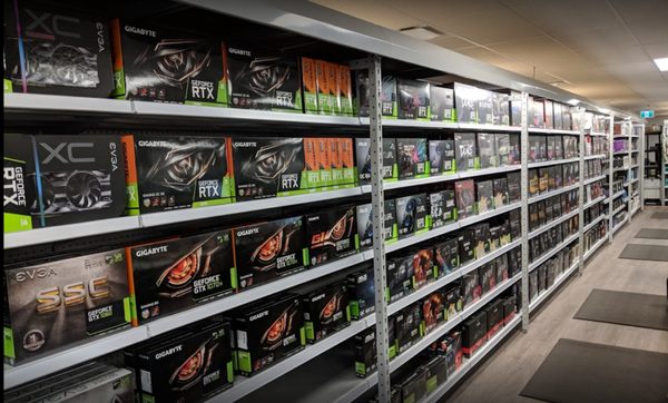 MEMORY EXPRESS COMPUTERS - VICTORIA - Updated December 2025 - 11 Photos ...