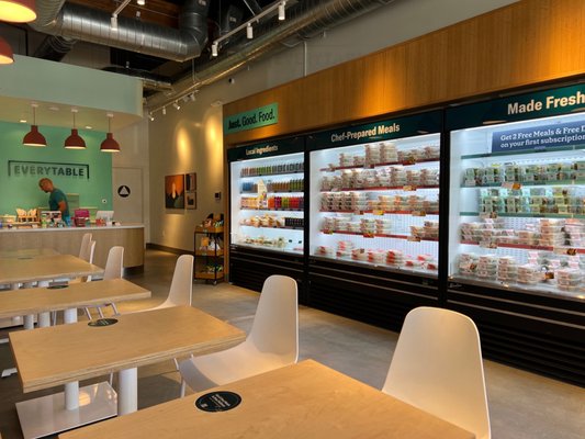 EVERYTABLE - 36 Photos & 45 Reviews - 620 Hacienda Dr, Vista ...