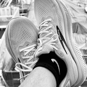 BROOKS OUTLET - Updated October 2025 - 19 Photos & 65 Reviews - 24110 ...