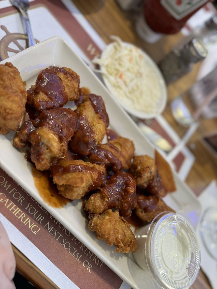 NAUTILUS DINER - Updated December 2025 - 270 Photos & 223 Reviews ...