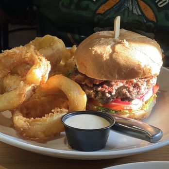 FRONTIER PUBLIC HOUSE - Updated June 2024 - 417 Photos & 536 Reviews ...