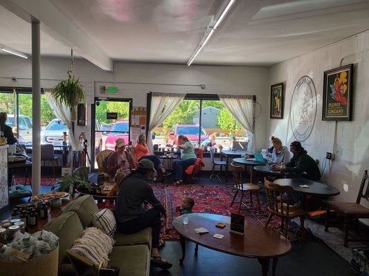 THE FOX DEN - Updated December 2025 - 26 Photos & 34 Reviews - 1680 ...