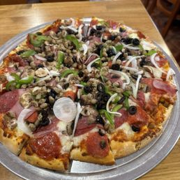 RED WEST PIZZA LOMITA - Updated December 2025 - 98 Photos & 210 Reviews ...