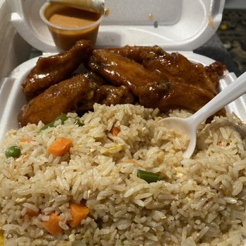 WINGS MANIA - Updated December 2025 - 88 Photos & 109 Reviews - 1977 ...