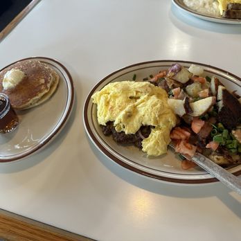 AJ’S CAFE & GRILL - Updated June 2025 - 119 Photos & 255 Reviews - 2800 ...