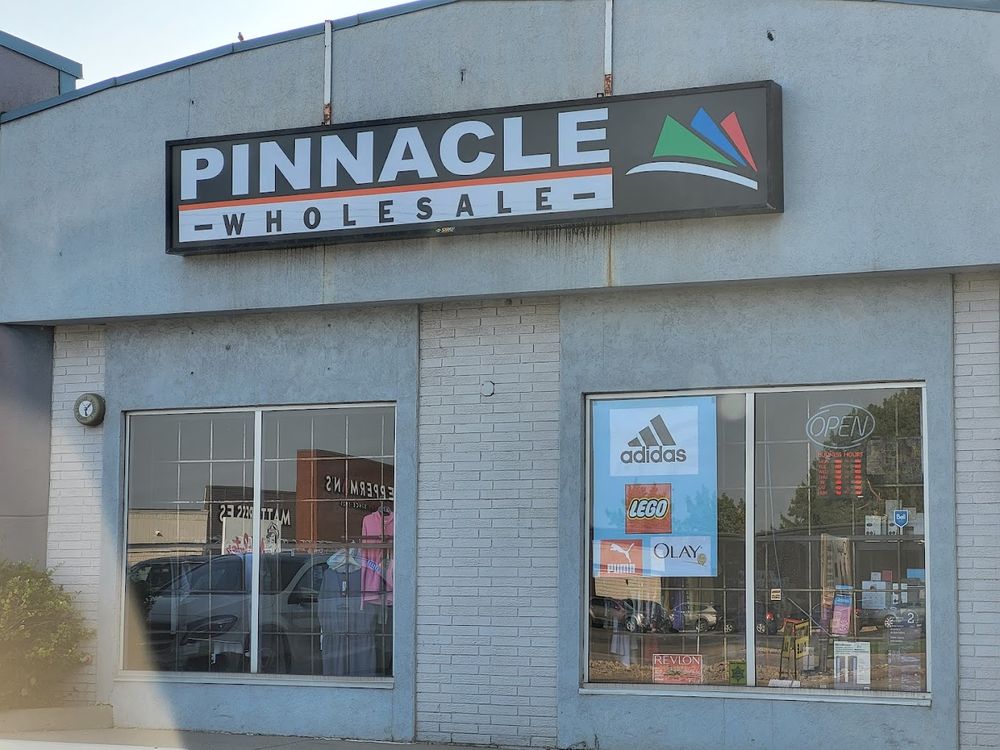 PINNACLE - Updated December 2025 - 26 Photos - 2690 Ouellette Avenue, Windsor, Ontario ...