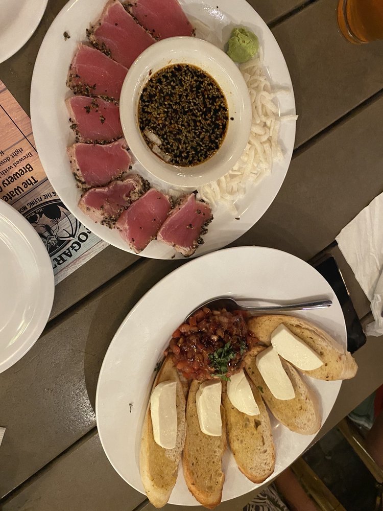 FLYING MONKEYS - 229 Photos & 235 Reviews - 227 Duval St, Key West ...