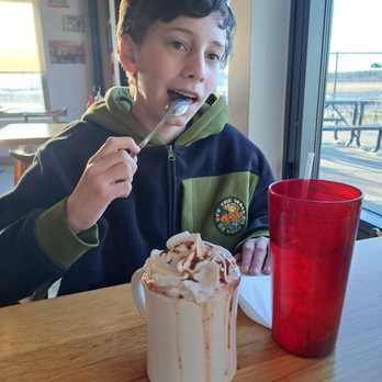 HANGAR 12 - Updated May 2024 - 101 Photos & 136 Reviews - 265 Fruit St ...