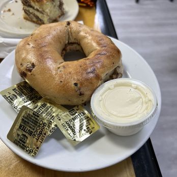 FLAKOWITZ BAGEL INN - Updated January 2026 - 257 Photos & 307 Reviews ...