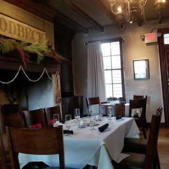 RAILROAD HOUSE INN - Updated June 2024 - 226 Photos & 161 Reviews - 280 ...