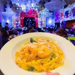 LIPS - CHICAGO - Updated July 2025 - 366 Photos & 160 Reviews - 2229 S ...