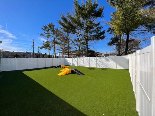 PLAYFUL PACK - Updated December 2025 - 21 Photos - 15815 Frederick Rd ...