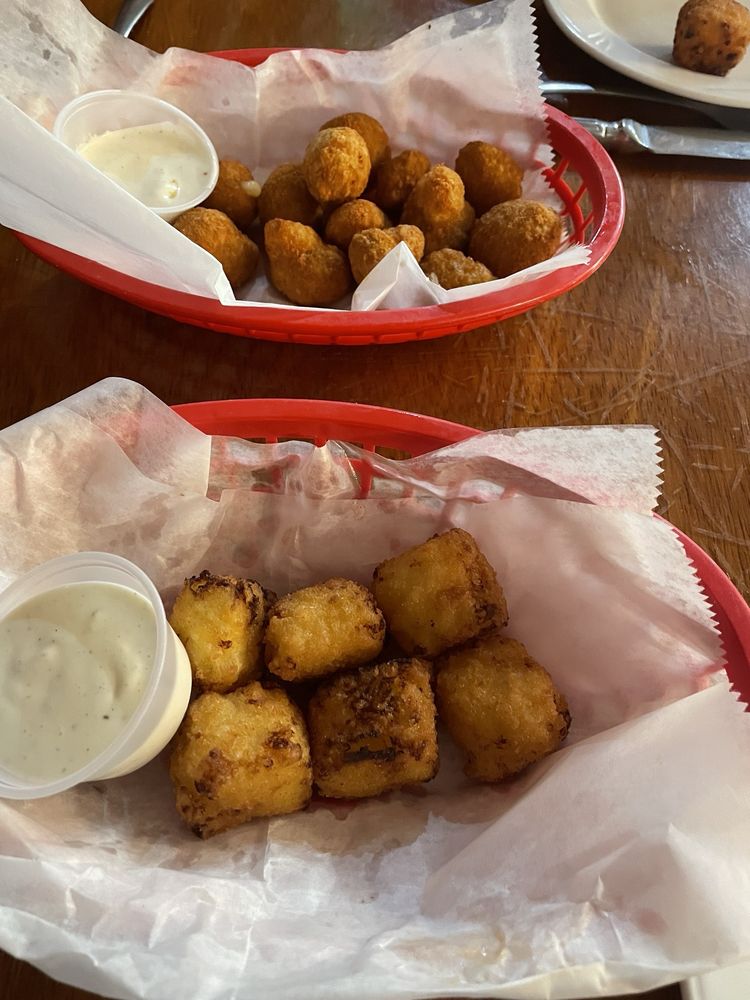 SANDY POINT RESTAURANT - Updated December 2024 - 29685 59th Dr ...