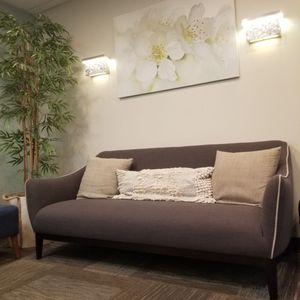 LOANNE TRAN, MD, MPH - Updated December 2025 - 53 Reviews - 624 W ...