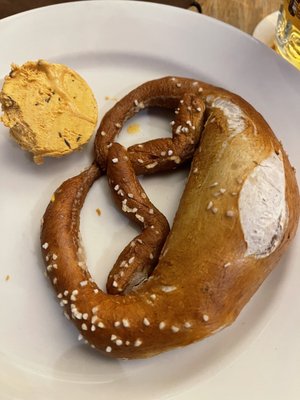 BRAUHAUS SCHMITZ - 698 Photos & 789 Reviews - 718 South St ...