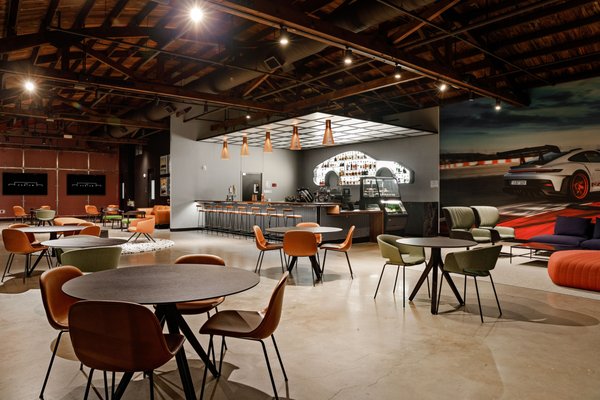 THE PODIUM - 54 Photos & 21 Reviews - 4007B Greenbriar Dr, Houston ...