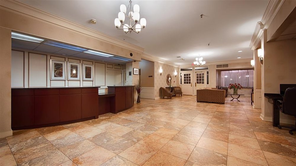 BEST WESTERN WATERTOWN FORT DRUM - Updated December 2025 - 143 Photos ...