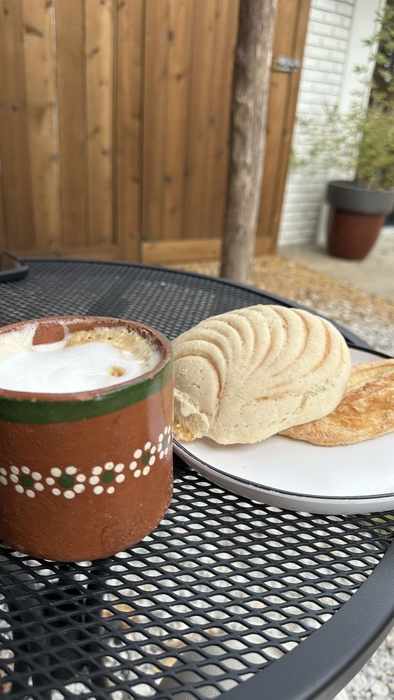 EL ENCANTO CAFE - 73 Photos - 3054 Webb Chapel Ext, Dallas, Texas ...