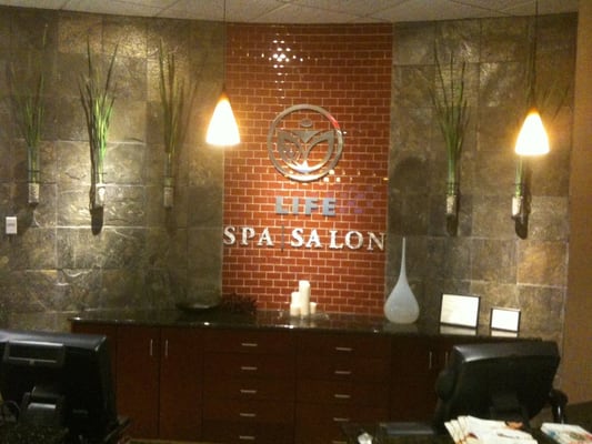 LIFETIME FITNESS SPA - 12 Photos & 46 Reviews - 5910 N Central Expy ...