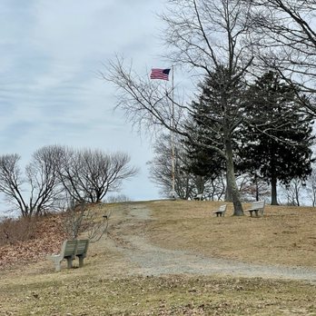 NIANTIC BAY BOARDWALK - Updated September 2025 - 123 Photos & 13 ...