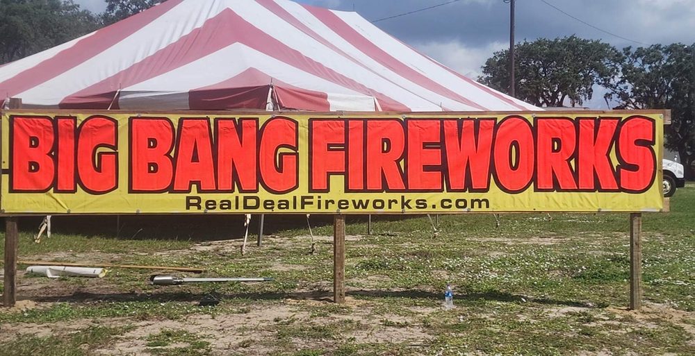 BIG BANG FIREWORKS - Updated June 2025 - 1813 N Goldenrod Rd, Orlando ...